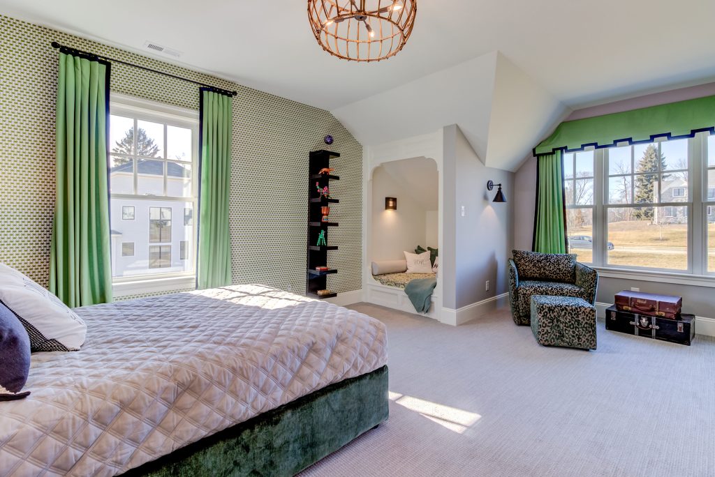 Bentley Photo Gallery of Luxurious Homes on the Main Line
