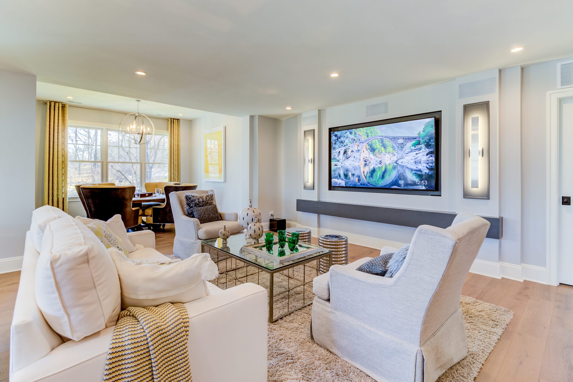 Bentley Photo Gallery of Luxurious Homes on the Main Line